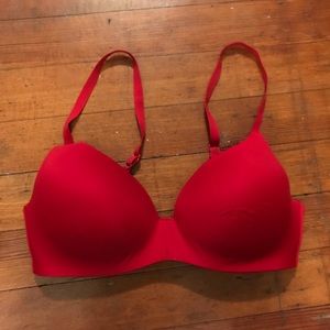 Uniqlo | Intimates & Sleepwear | Uniqlo Wireless Red Bra Beauty Light ...